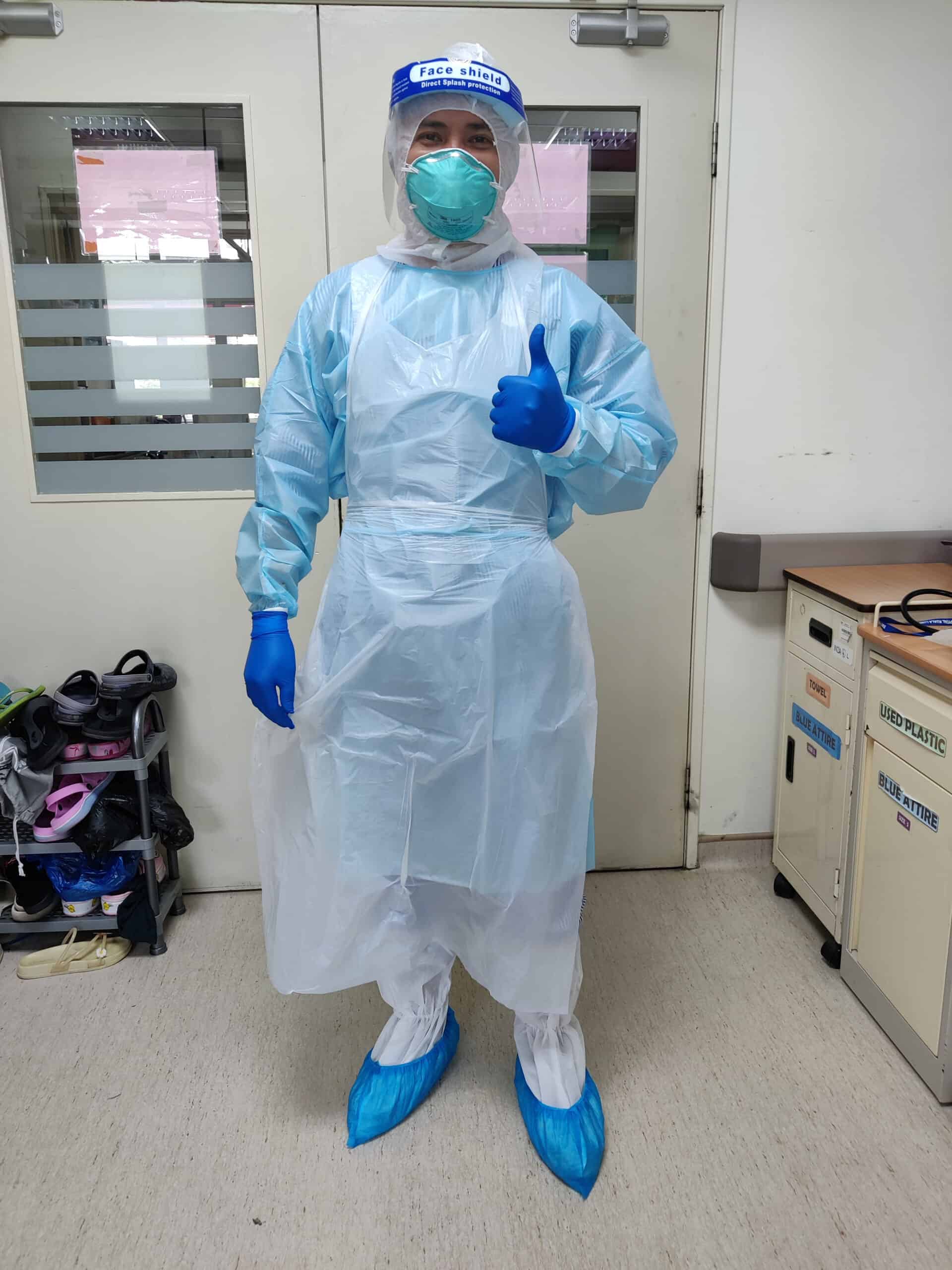 Medical Aprons - Disposable extra thick apron for medical use