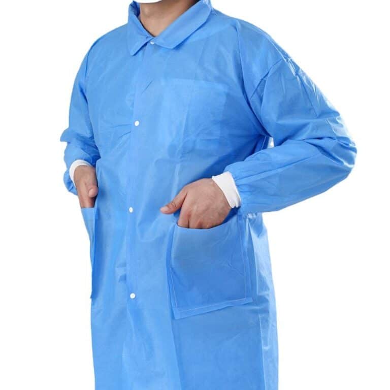 How to Identify Quality When Selecting a Medical Disposable Lab Coat Sample