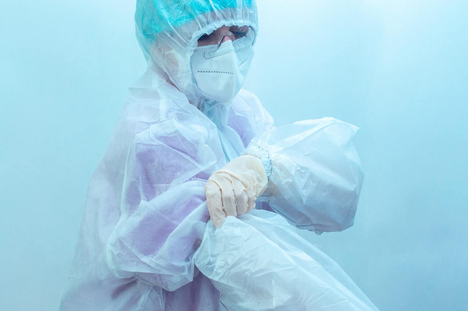 Understanding the Role of Plastic Arm Sleeves in Protecting Workers: A ...