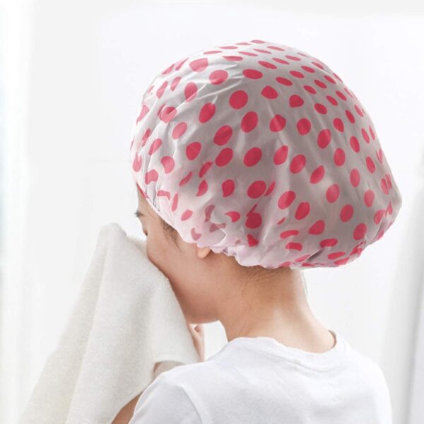 How to Put On a Shower Cap Correctly